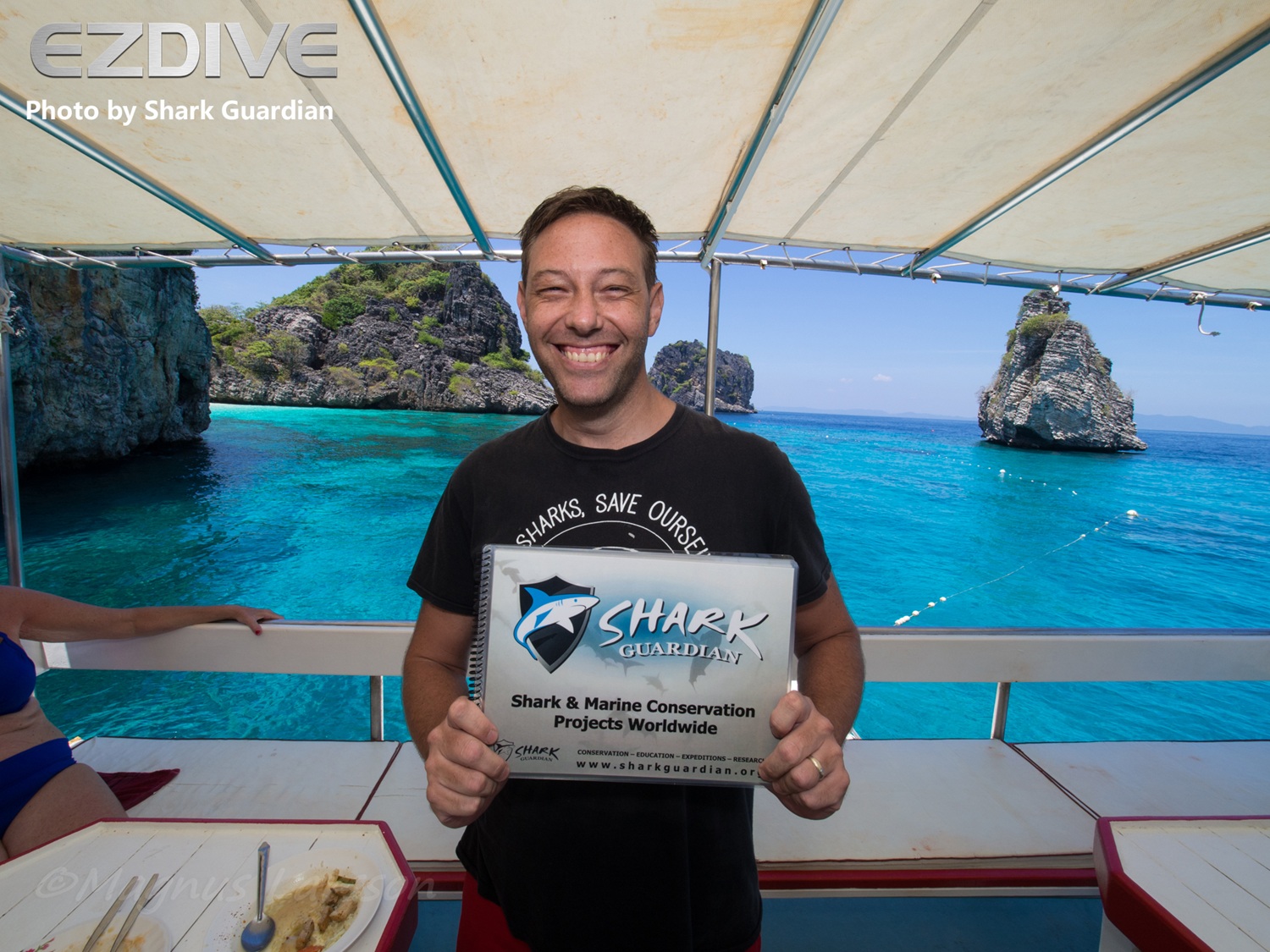 Saving Sharks, Saving Oceans: The Critical Connection – EZDIVE．易潛雙語潛水雜誌 ...